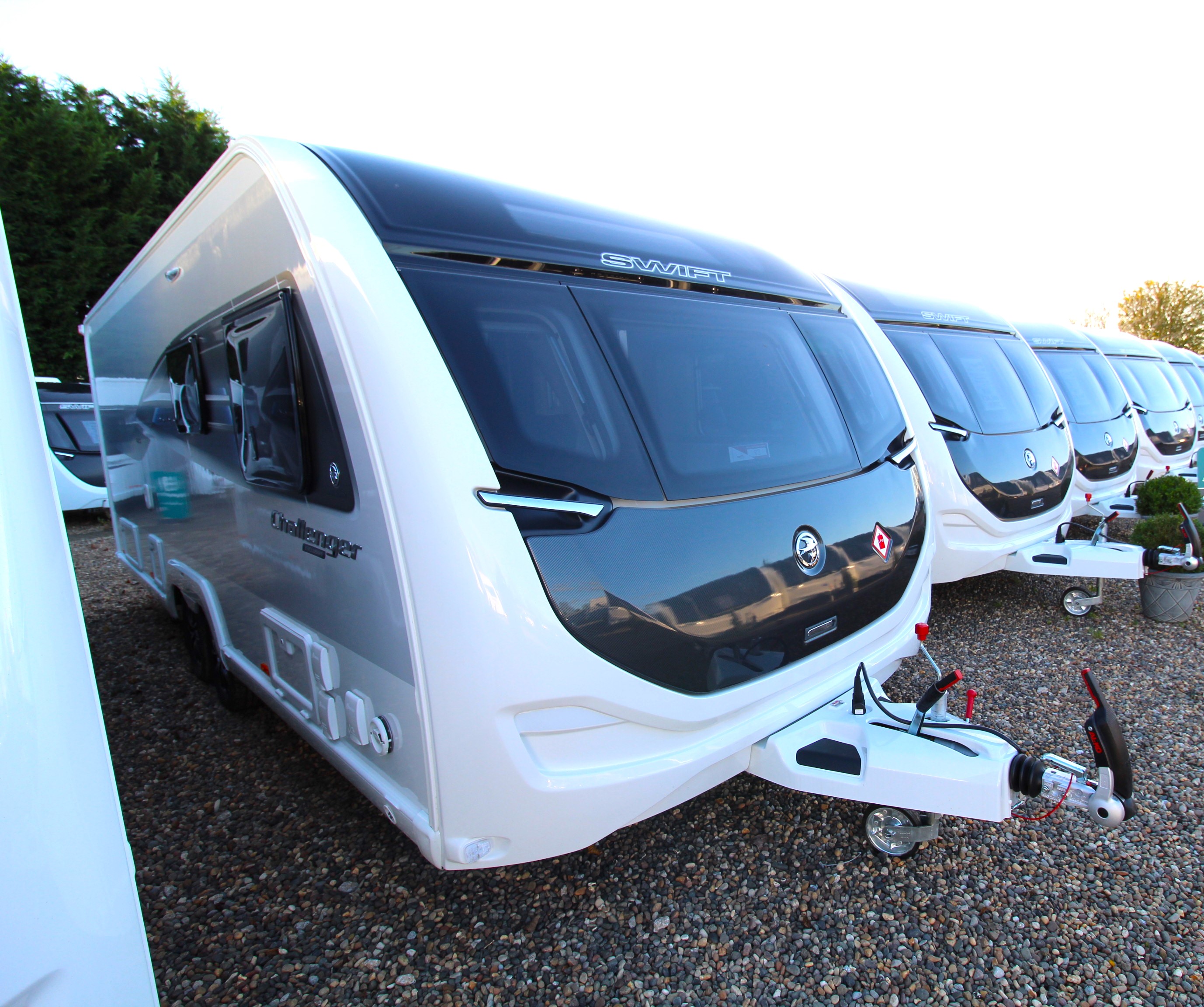 Swift Challenger Grande Exclusive 635 Review | 8ft Wide…